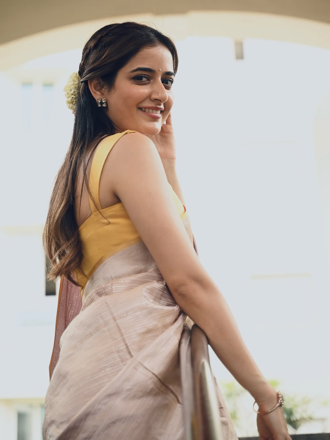 Ashika Ranganath Photo Gallery|Stunning Stills|Ashika Ranganath ...