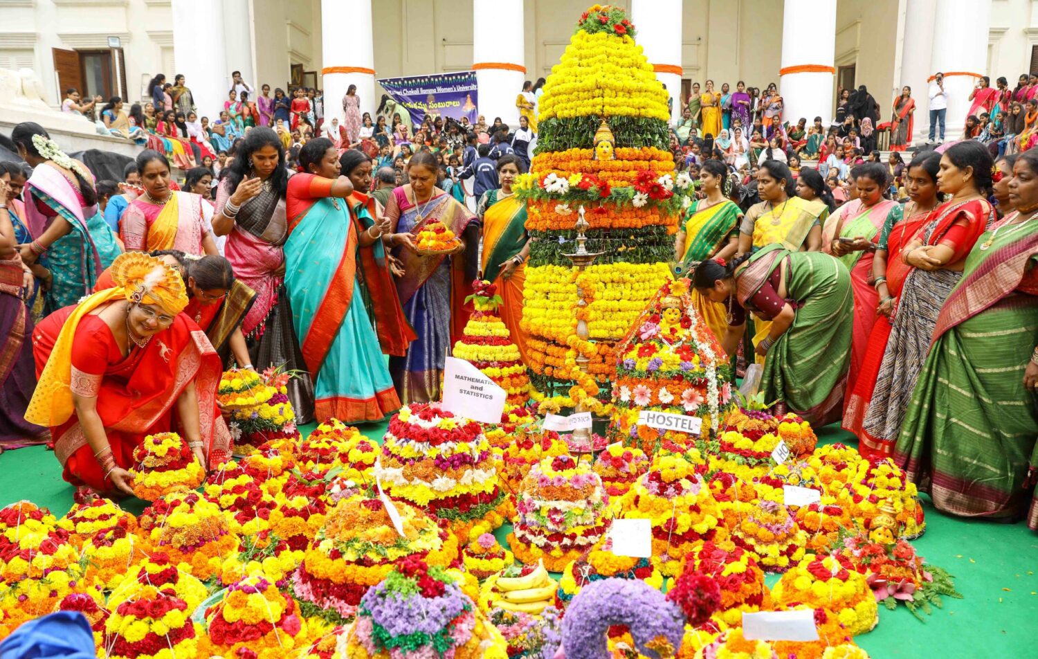 Bathukamma Achieved Two Guinness World Records - Telugumopo - Movies ...
